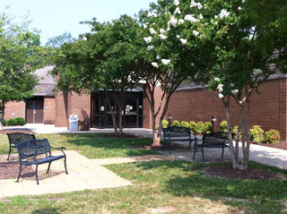 Chesterfield County Public Library - Midlothian Branch in Midlothian ...