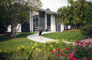 Creighton University Reinert-Alumni Memorial Library in Omaha, NE ...