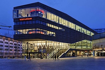 De nieuwe bibliotheek Almere Stad in Almere, Flevoland | LibraryThing Local
