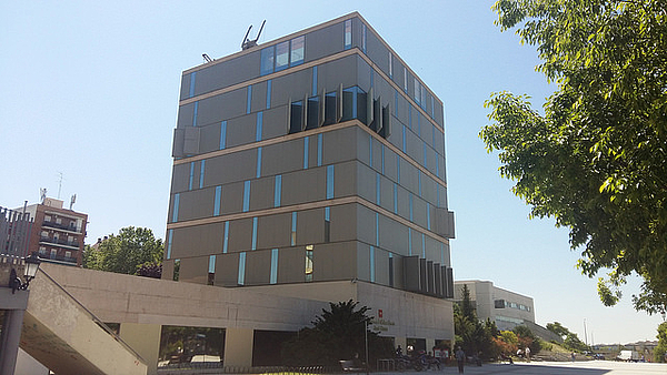Biblioteca Pública de Usera "José Hierro" in Madrid, Madrid ...
