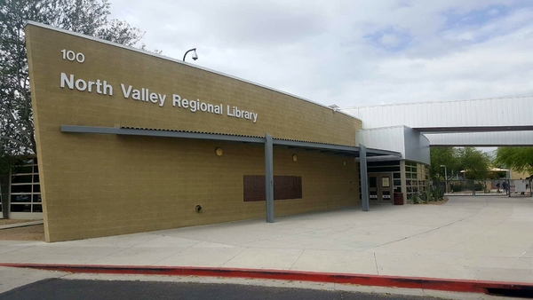 North Valley Regional Library (Maricopa County Library District) in ...