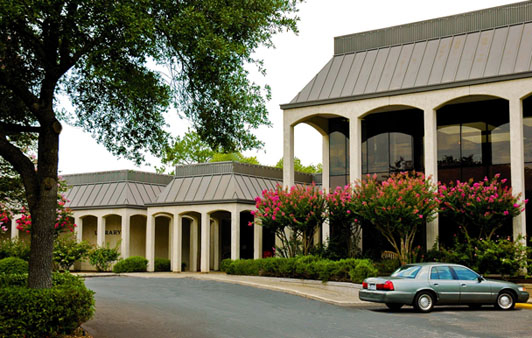 Helen Hall Library in League City, TX | LibraryThing Local