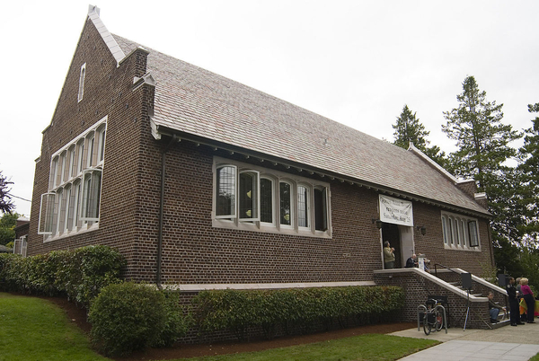 Seattle Public Library (Queen Anne Branch) in Seattle, WA ...